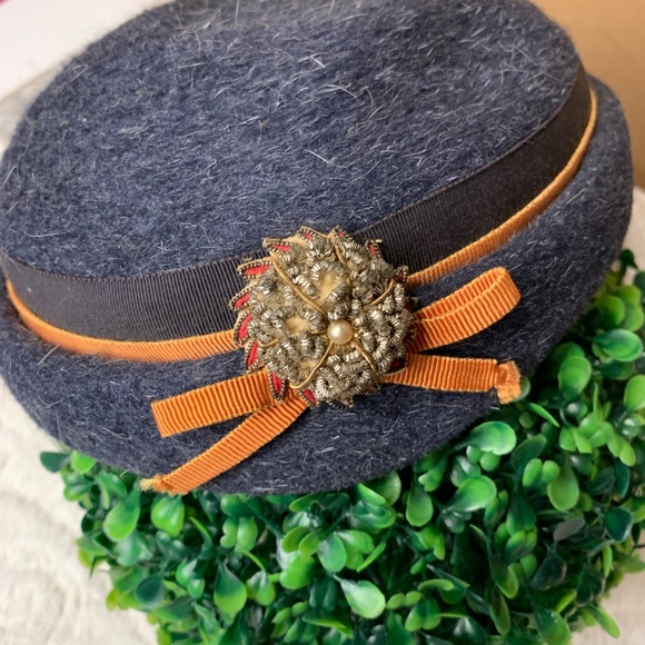 Vintage | Accessories | Hp Vintage Soire Dinner Hat Tweed Carol Ann ...